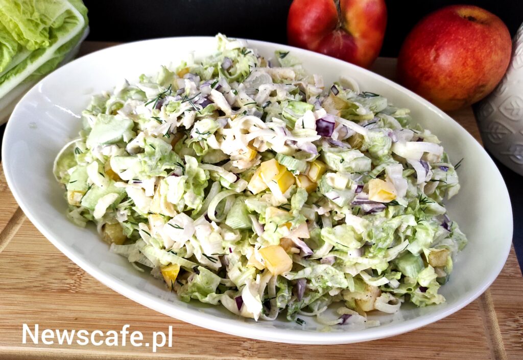 Surówka z kapusty pekińskiej. Mój ulubiony dodatek do obiadu - News Cafe
